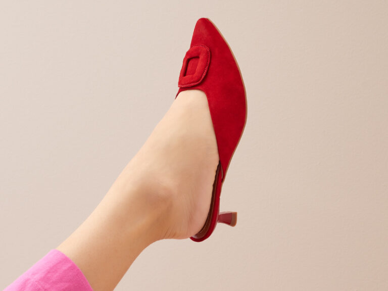Sapato Mule: saiba o que é e como usar este clássico da moda